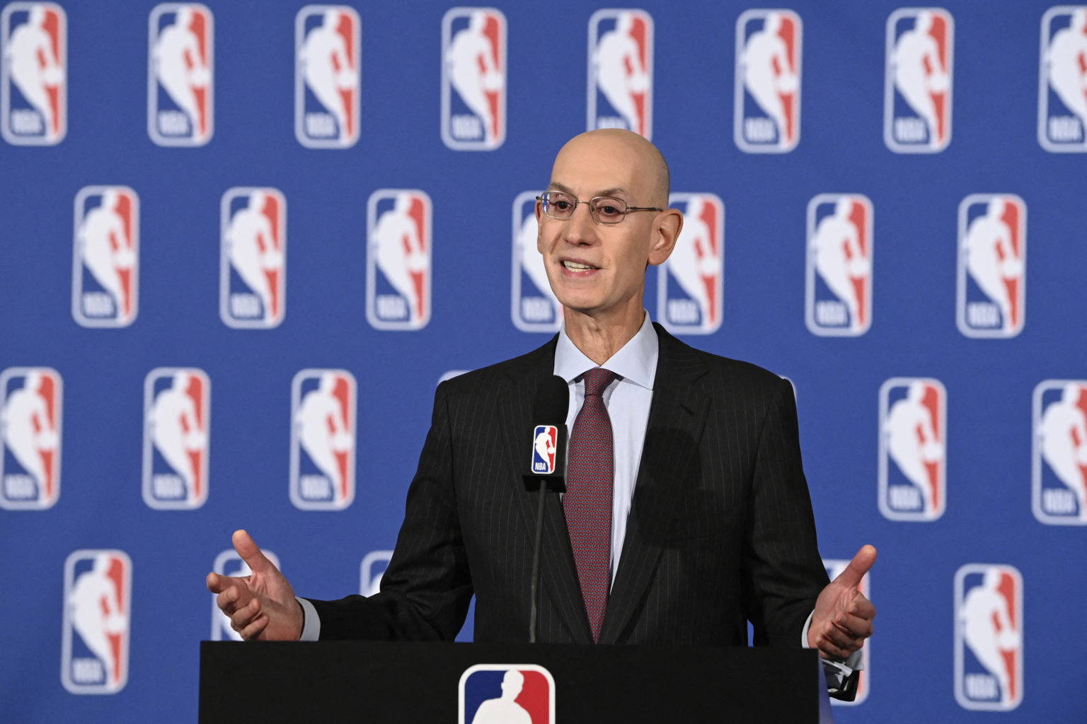 NBA officials brief Congress committee over gambling probe