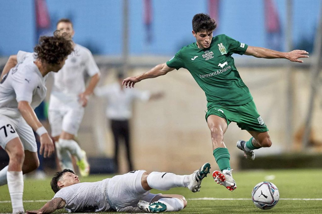 Jan Busuttil joins Balzan, Jake Grech completes transfer to Floriana ...