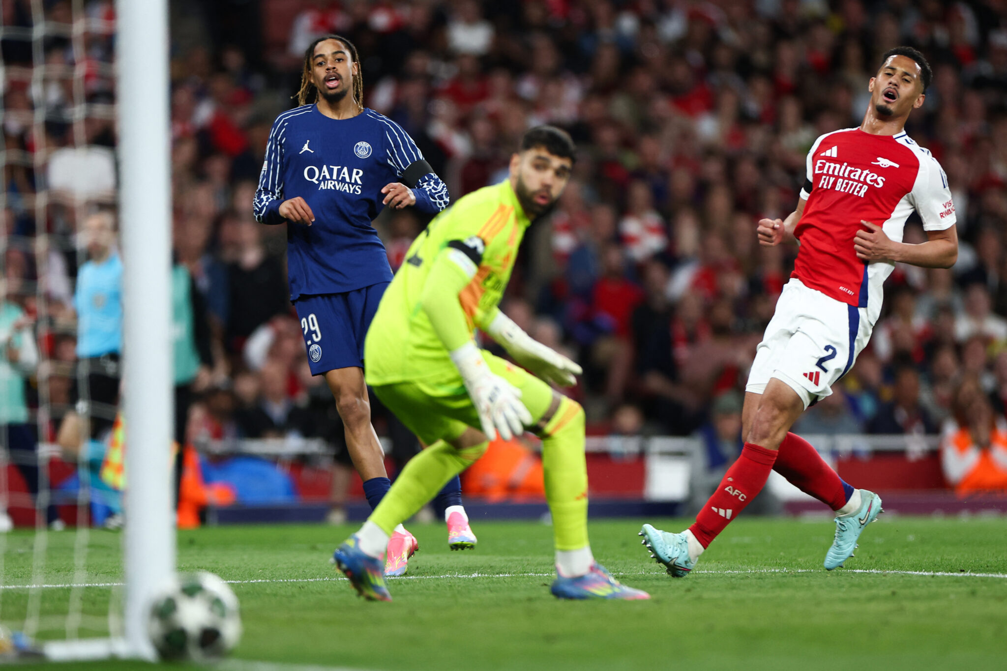 Watch: ‘It’s only half-time’: Defiant Raya says Arsenal can overturn ...