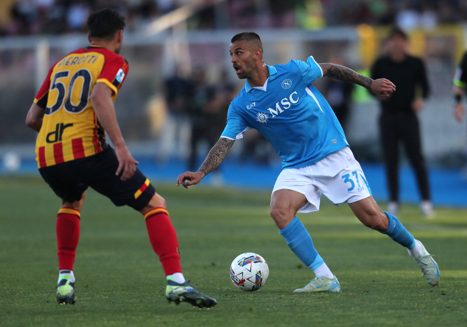 Italy coach Gattuso calls up Spinazzola following Politano injury