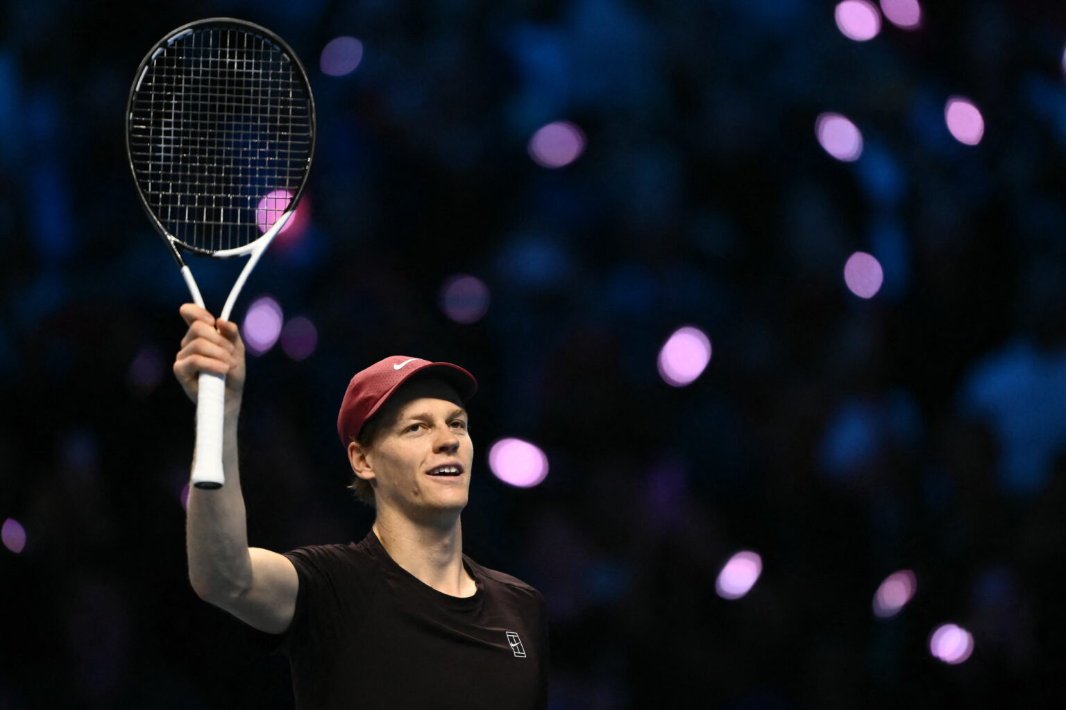 Sinner beats De Minaur to reach ATP Finals title match