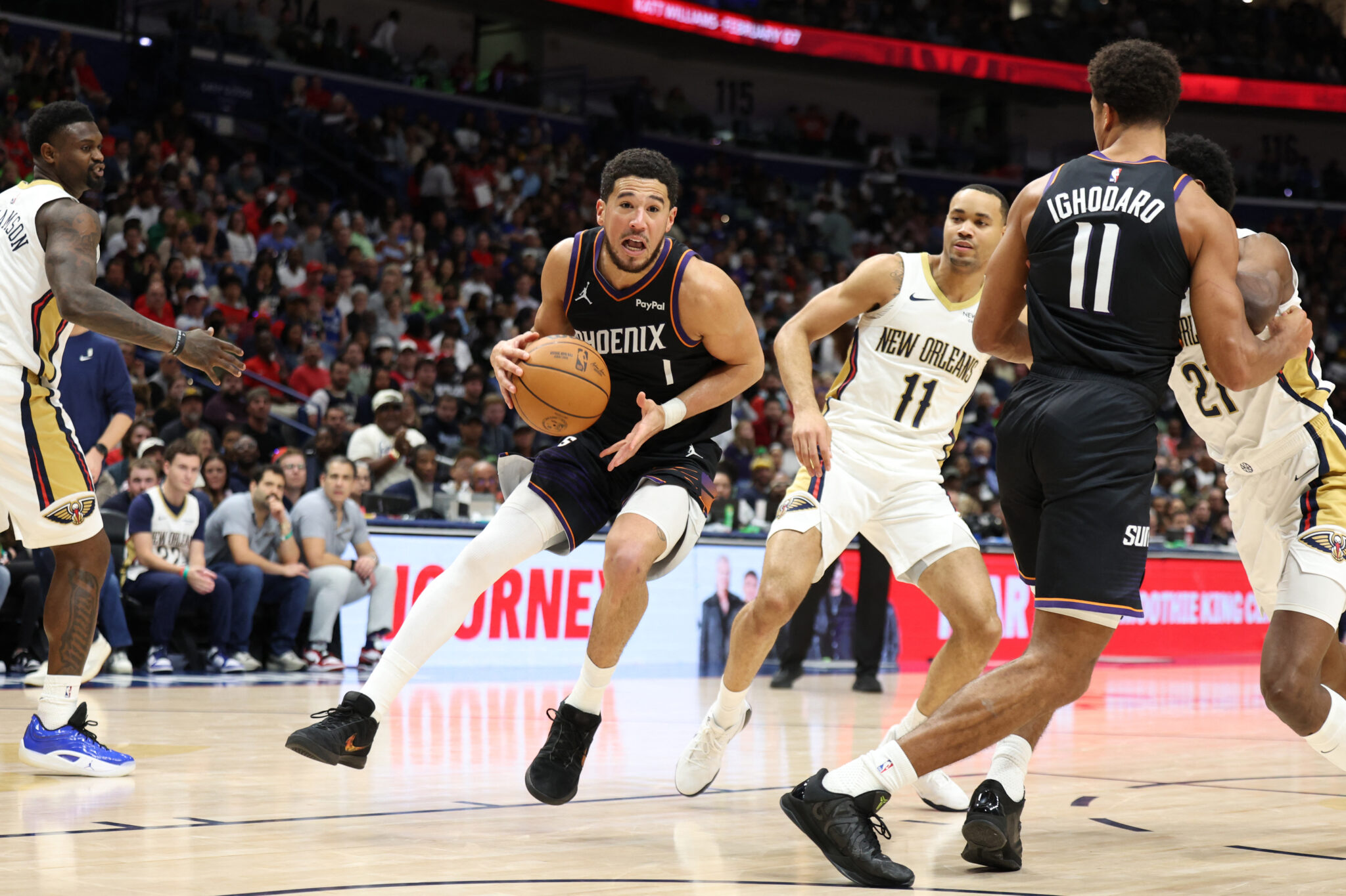 Closing 10-0 run lifts Bulls over 76ers while Pistons fall